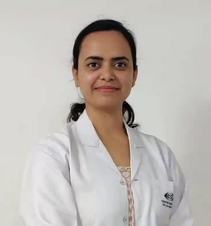 Dr. Manisha Dwivedi - Lasik & Cataract Specialist in Kanpur