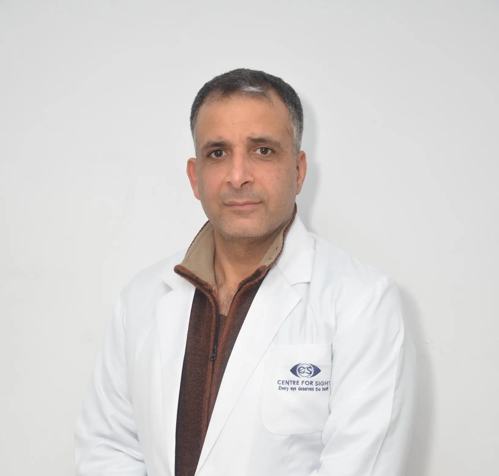 Dr. Deepak Bhat - Best Ophthalmologist in Jammu